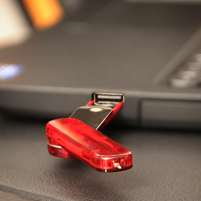 USB MICRA 8G