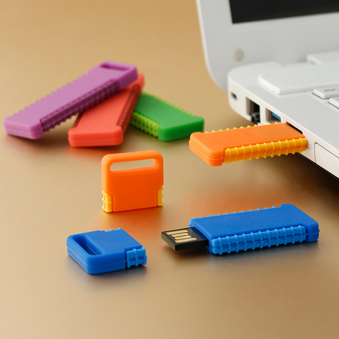 USB TRACK 8GB